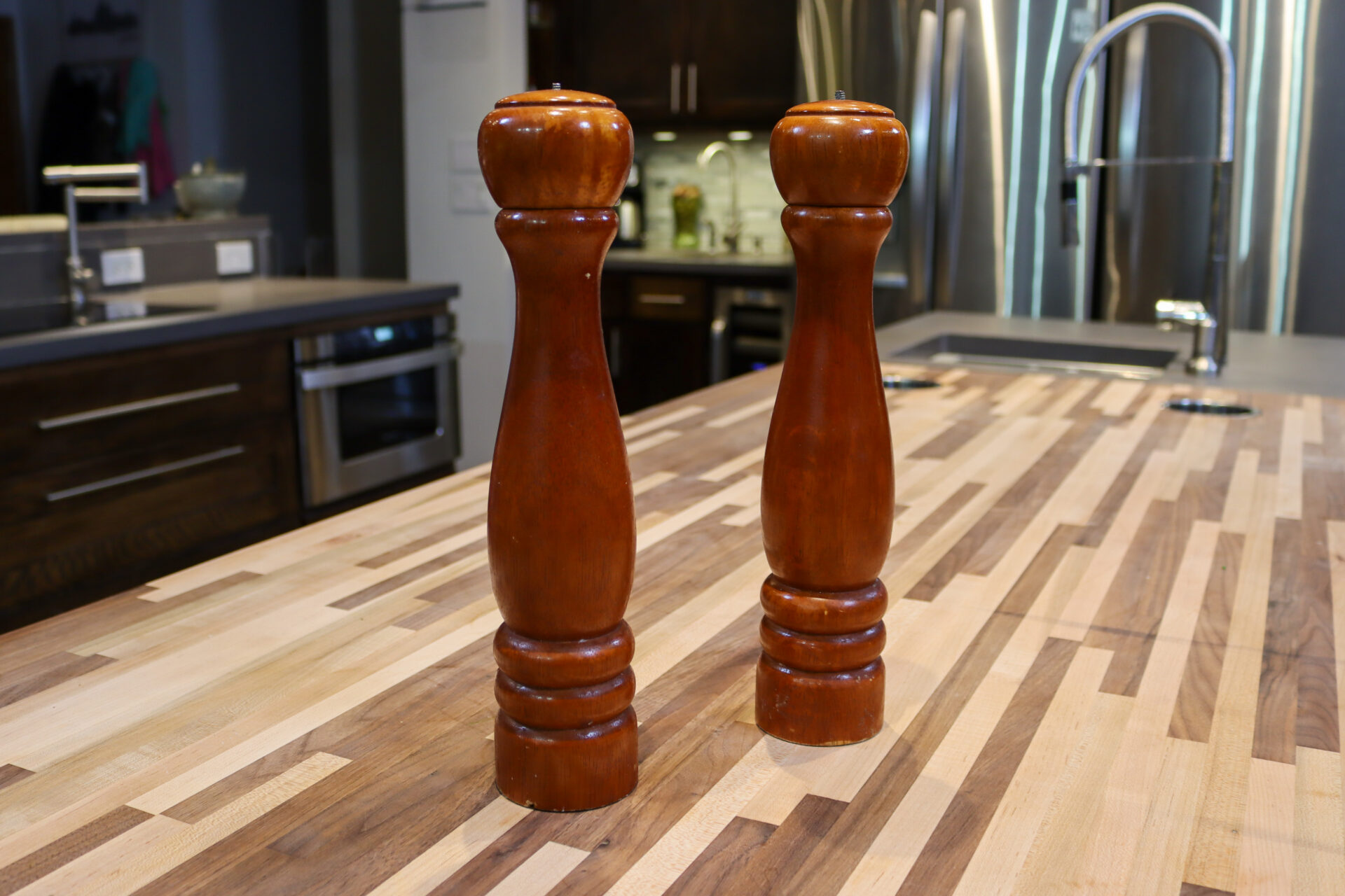 Salt and Pepper Grinder - CookingHub