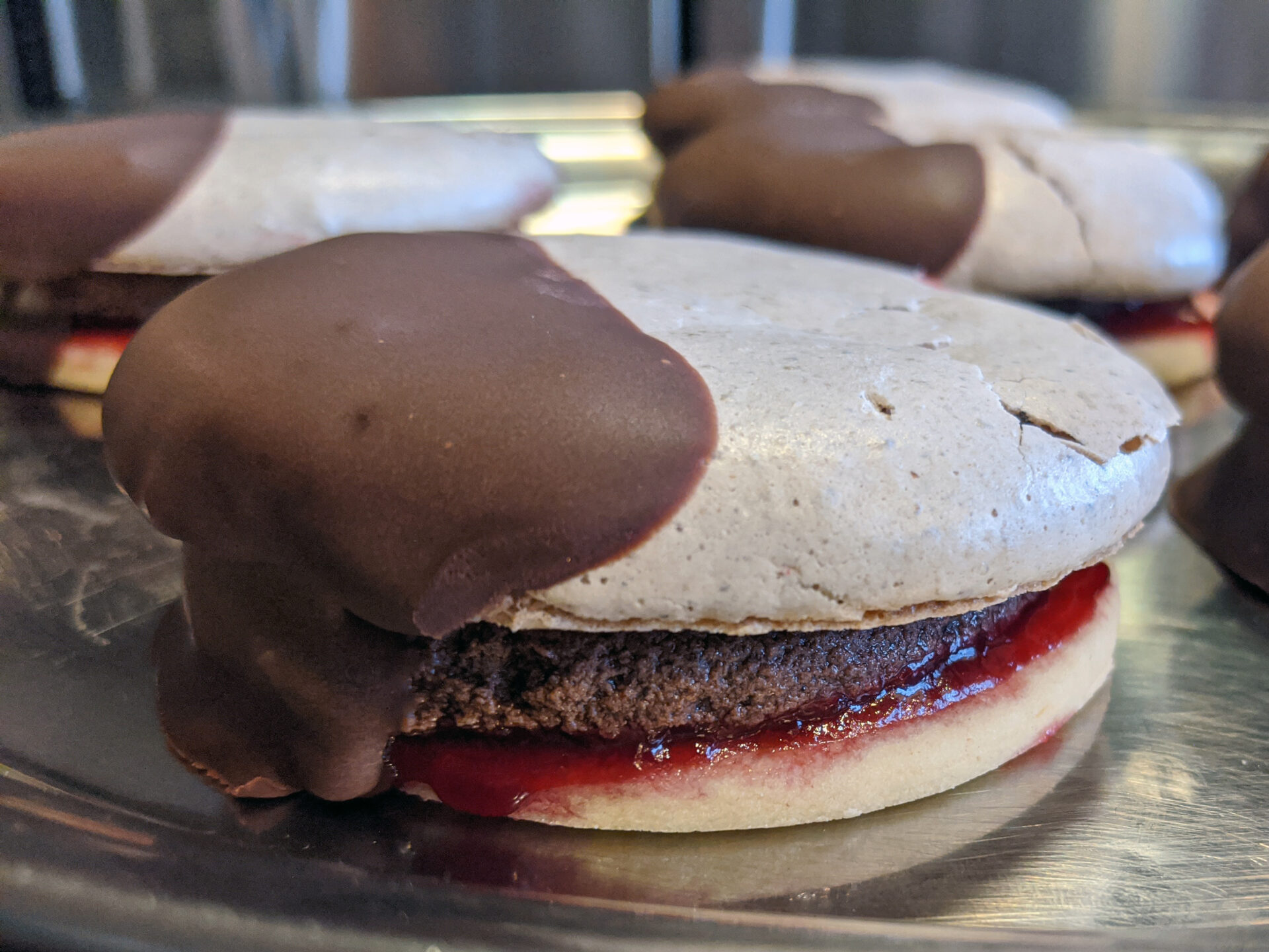 May Beetle Cookies (Chrousti) - CookingHub