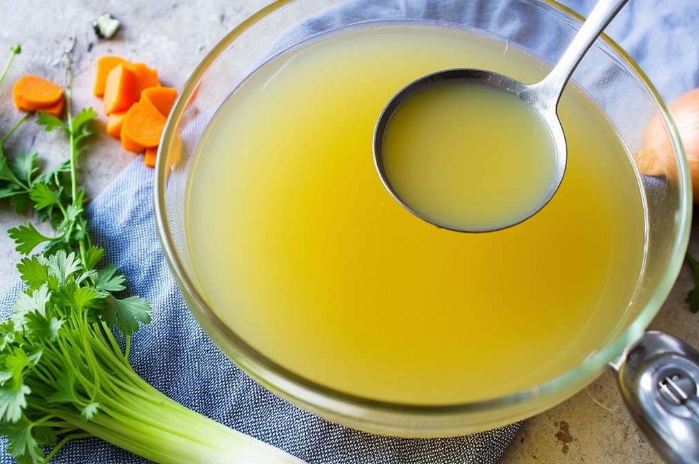 Fish Stock - CookingHub