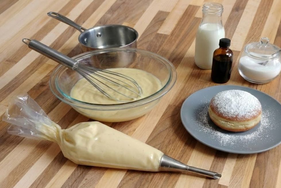 Vanilla Pastry Cream for Filling Pastry - CookingHub